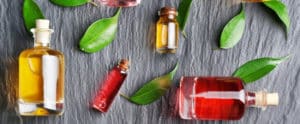 Essential Oils vs Extracts: What’s The Difference?